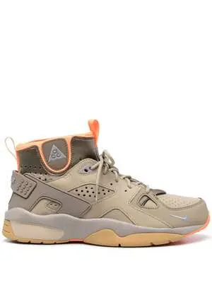 Nike Air Mowabb Og Limestone Sneakers - Green