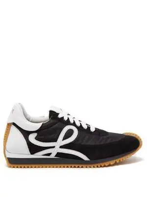 Loewe Loewe - Flow Runner Panelled Suede Trainers - Womens - Black/white Black/white-0