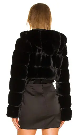 Nbd Kira Faux Fur Cropped Jacket - Black