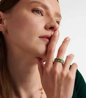 SUZANNE KALAN 18kt Gold Emerald And Diamond Ring