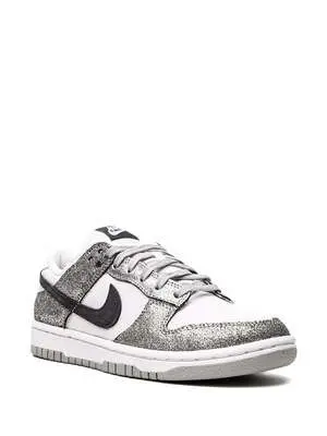 Nike Dunk Low Golden Gals Sneakers - Grey
