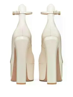 Valentino Garavani Tan-go Platform Pumps - Neutrals