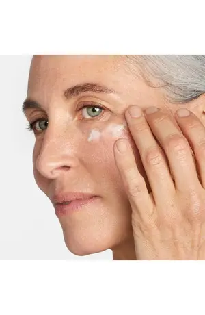 CLINIQUE Smart Clinical Repair Wrinkle Correcting Eye Cream