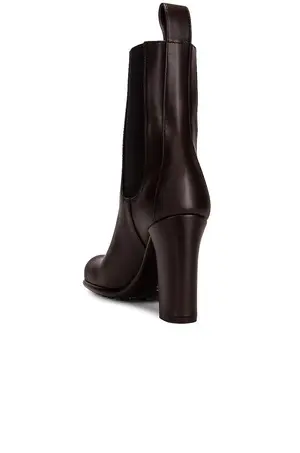 Bottega Veneta Leather Ankle Boots - Fondant