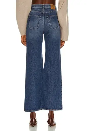 TOTEME Boot Leg Jeans In Denim-dark - Mid Blue