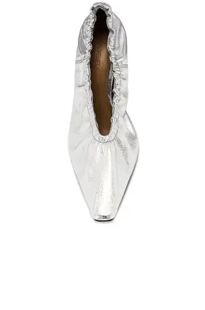 Bottega Veneta Almond Pumps - Silver