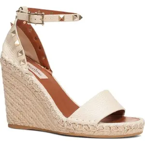 Valentino Garavani Rockstud Espadrille Wedge Sandal - Light Ivory
