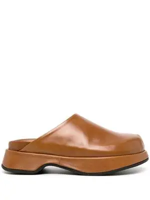 REIKE NEN Hyggle Leather Clogs