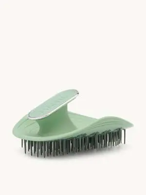 MANTA Hairbrush