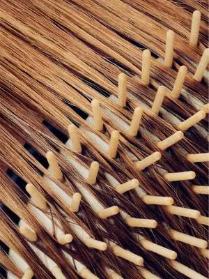 CROWN AFFAIR The Brush No. 002 - Black