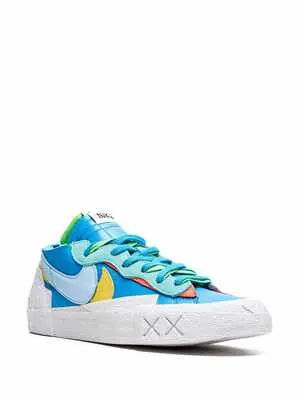 Nike X Kaws X Sacai Blazer Low Sneakers - Blue