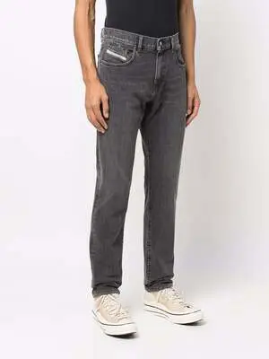 DIESEL® 2019 D-strukt 09c47 Slim-cut Jeans - Black