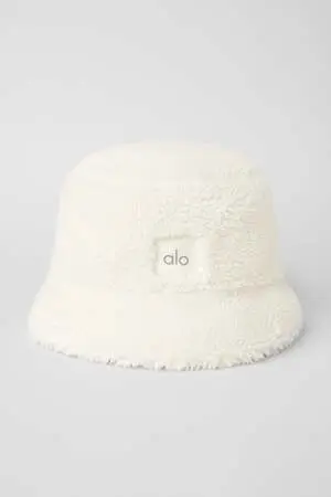 Alo Yoga Textured Sherpa Bucket Hat Ivory