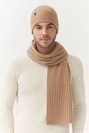Cuyana Men's Wool Cashmere Ribbed Scarf Brown