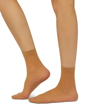 Wolford Individual 10 Ankle Socks