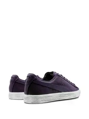 PUMA Clyde Sneakers - Purple