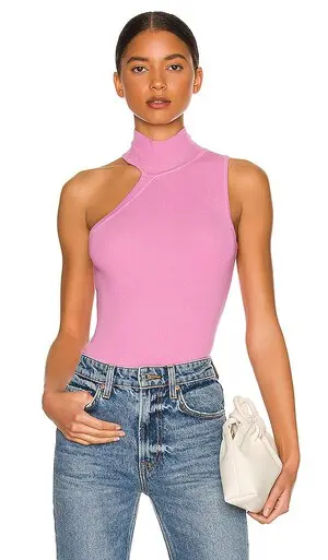 Superdown Stretch Tops