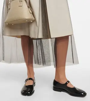 MAISON MARGIELA Tabi Patent Leather Mary Jane Flats - Black