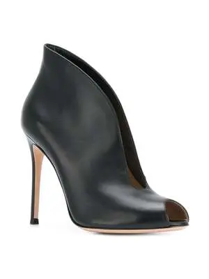 GIANVITO ROSSI Vamp Booties