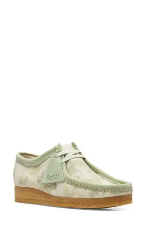 Clarks Clarks(r) Wallabee Chukka Boot Green Floral