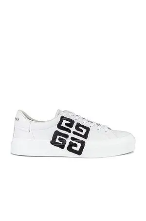 Givenchy Givenchy City Court Sneaker In White White & Black
