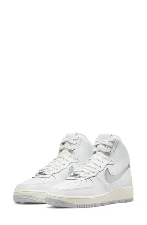 Nike Air Force 1 High Sculpt Sneaker