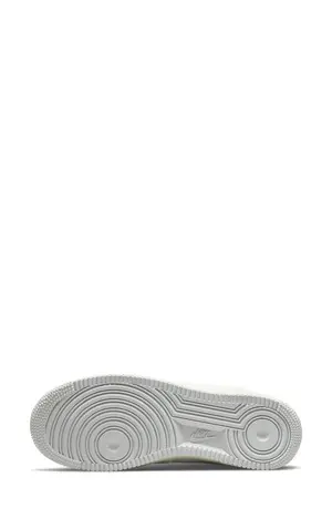 Nike Air Force 1 High Sculpt Sneaker