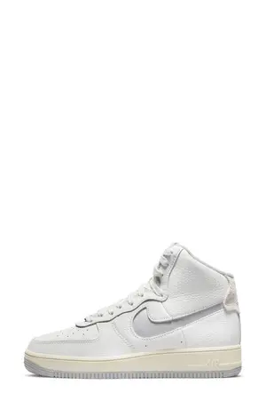 Nike Air Force 1 High Sculpt Sneaker