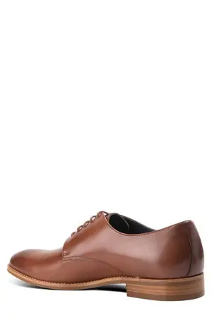 BLAKE MCKAY Damon Plain Toe Derby - Cognac
