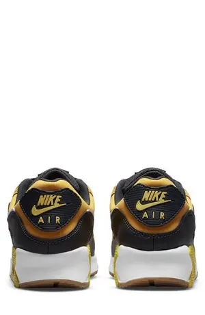 Nike Air Max 90 Se Sneakers