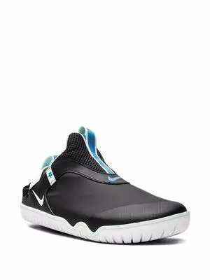 Nike Zoom Pulse Sneakers