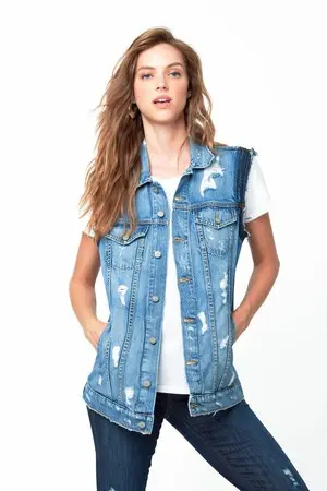 SIWY Carly Vest