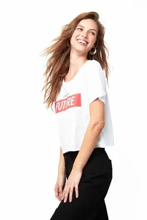SIWY Kaylee Graphic Crop T-shirt