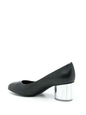 FERRAGAMO Farrah Leather Pumps - Black