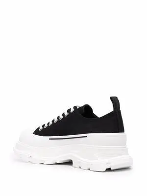 Alexander McQueen Tread Slick Low-top Sneakers - Black
