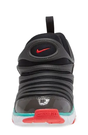 Nike Dynamo Free Sneaker