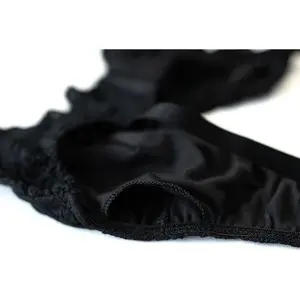 EVERVIOLET Vela Pocketed Wireless Bra - Black