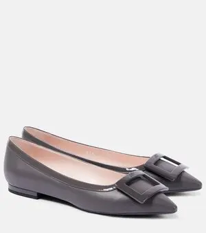ROGER VIVIER Gommettine Leather Ballet Flats - Brown