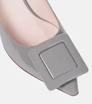ROGER VIVIER Viv' In The City Pumps