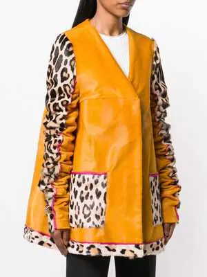 LISKA Animal Printed Sleeves Coat