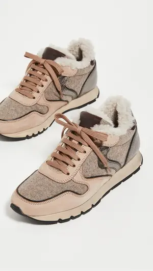 VOILE BLANCHE Julia Shearling Trainers