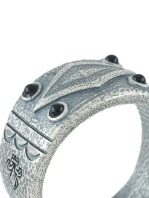 NIALAYA JEWELRY Engraved Vintage Onyx Ring - Silver