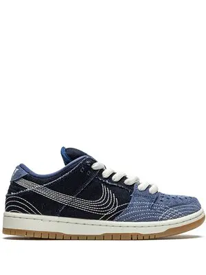 Nike Dunk Low Sneakers