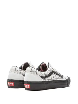VANS X Supreme Old Skool Pro Grid Sneakers - White