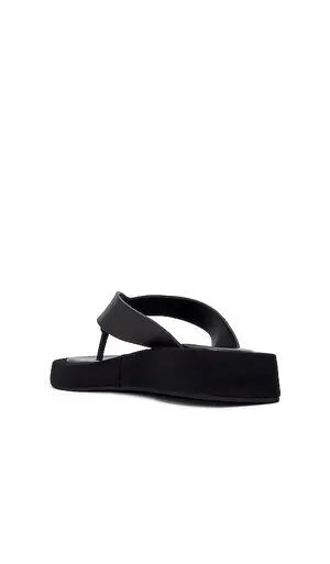 TONY BIANCO Ives Platform Sandal - Black Como