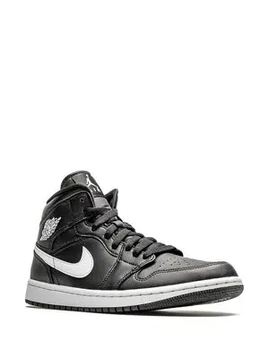 JORDAN Air 1 Mid Sneakers - Black
