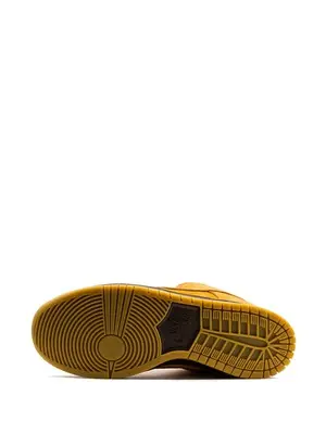 Nike Dunk Low Pro Sneakers - Brown