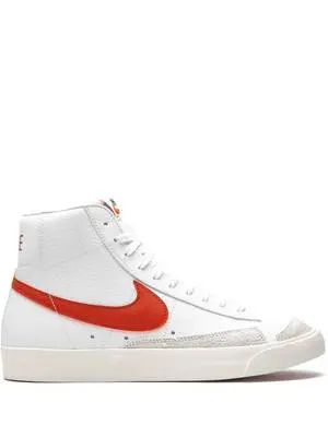 Nike Blazer Mid '77 Vintage Sneakers - White