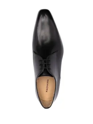 Magnanni Leather Oxford Shoes