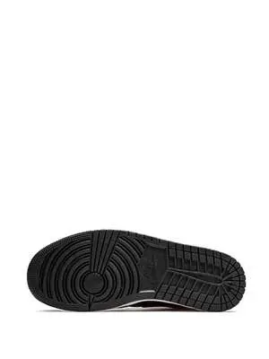 JORDAN Air 1 Mid Sneakers - Black